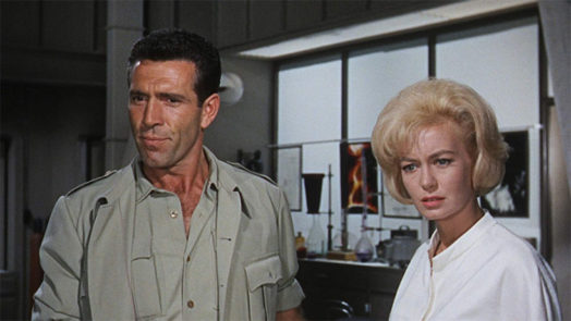 Quand la terre s’entrouvrira (1965) de Andrew Marton – L'Oeil sur l'écran